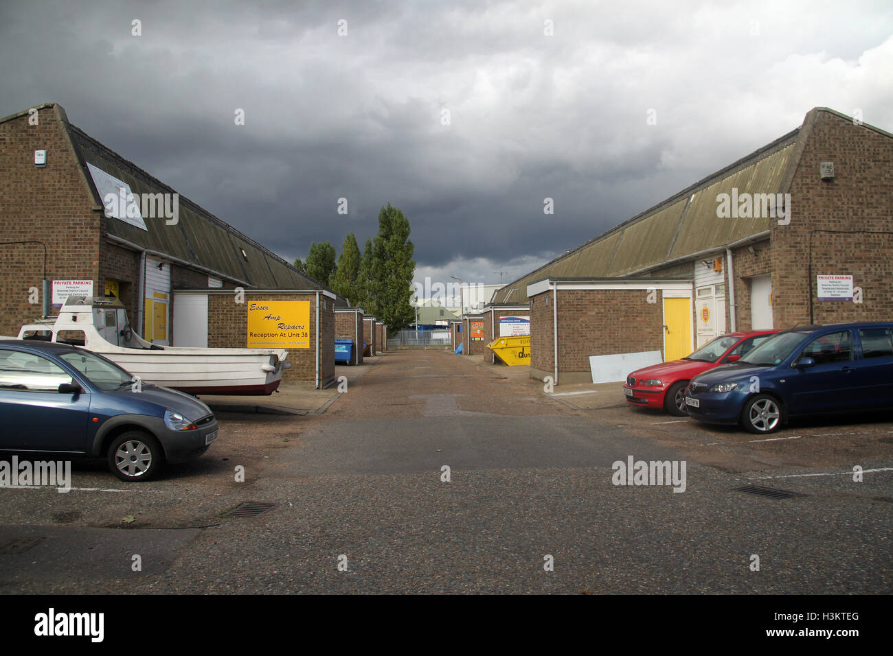Industrial estate britain hi-res stock photography and images - Alamy