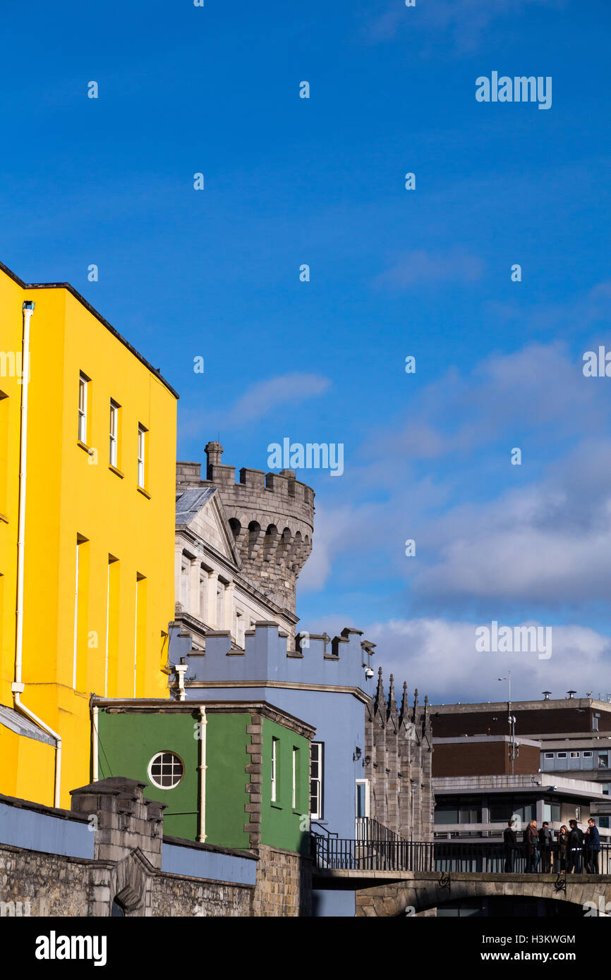 Colour irish buildings hi-res stock photography and images - Alamy