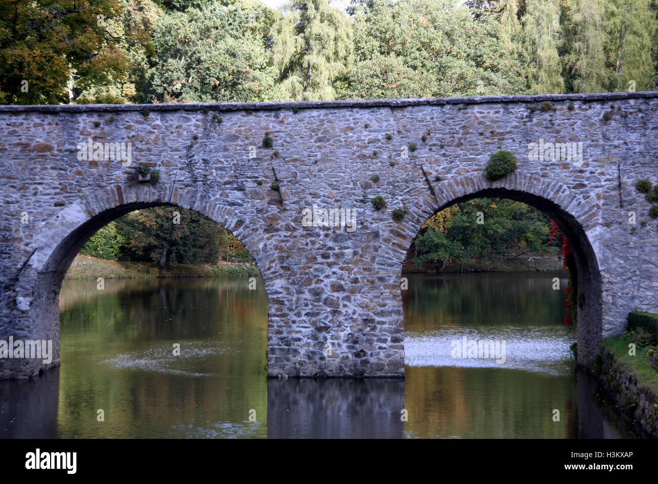 Old stone bridge Stock Photo - Alamy