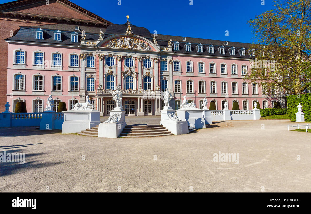 Baroque Kurfurstliches Palace, Trier, Germany Stock Photo - Alamy