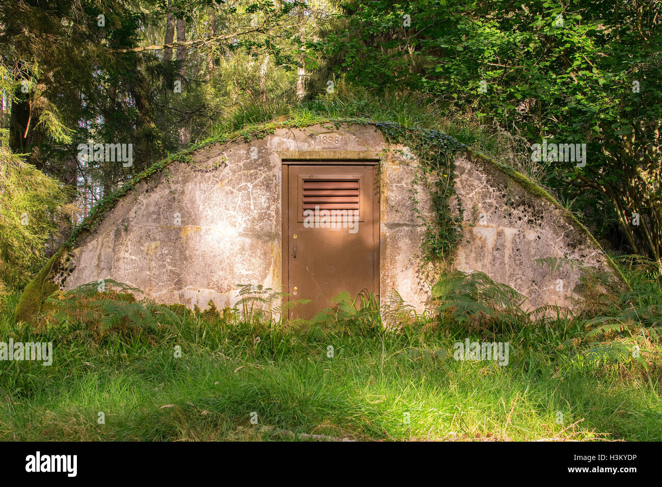 1898 Bunker/ water reservoir Stock Photo - Alamy