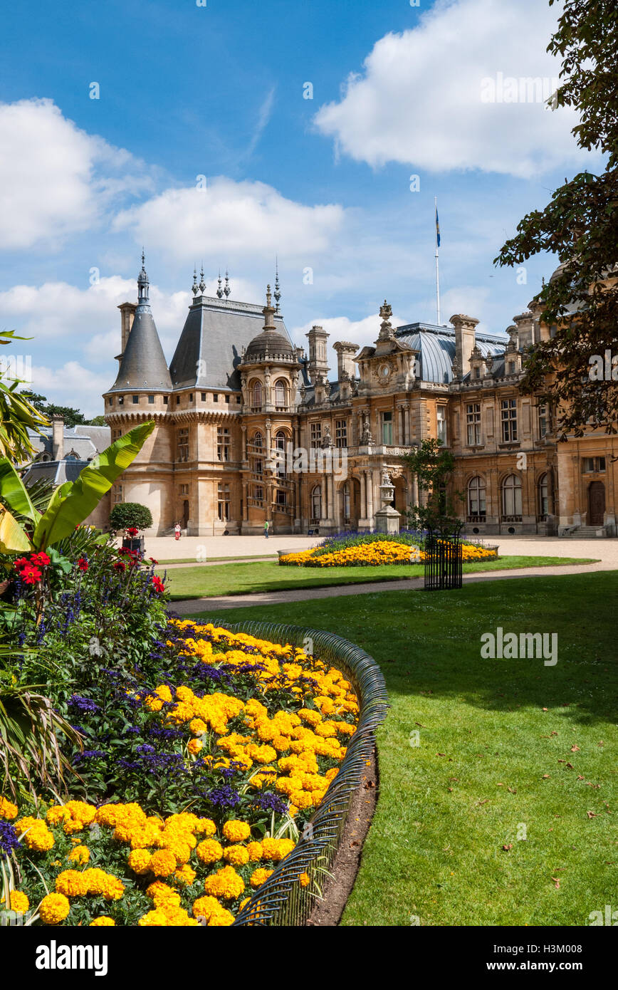 Waddesdon Manor House and Gardens, Buckinghamshire, England Stock Photo ...