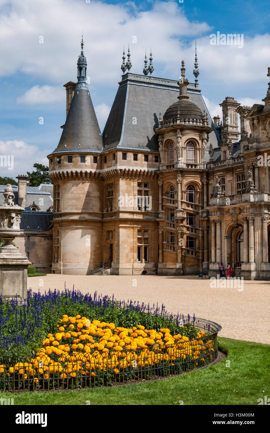 Waddesdon Manor House and Gardens, Buckinghamshire, England Stock Photo ...