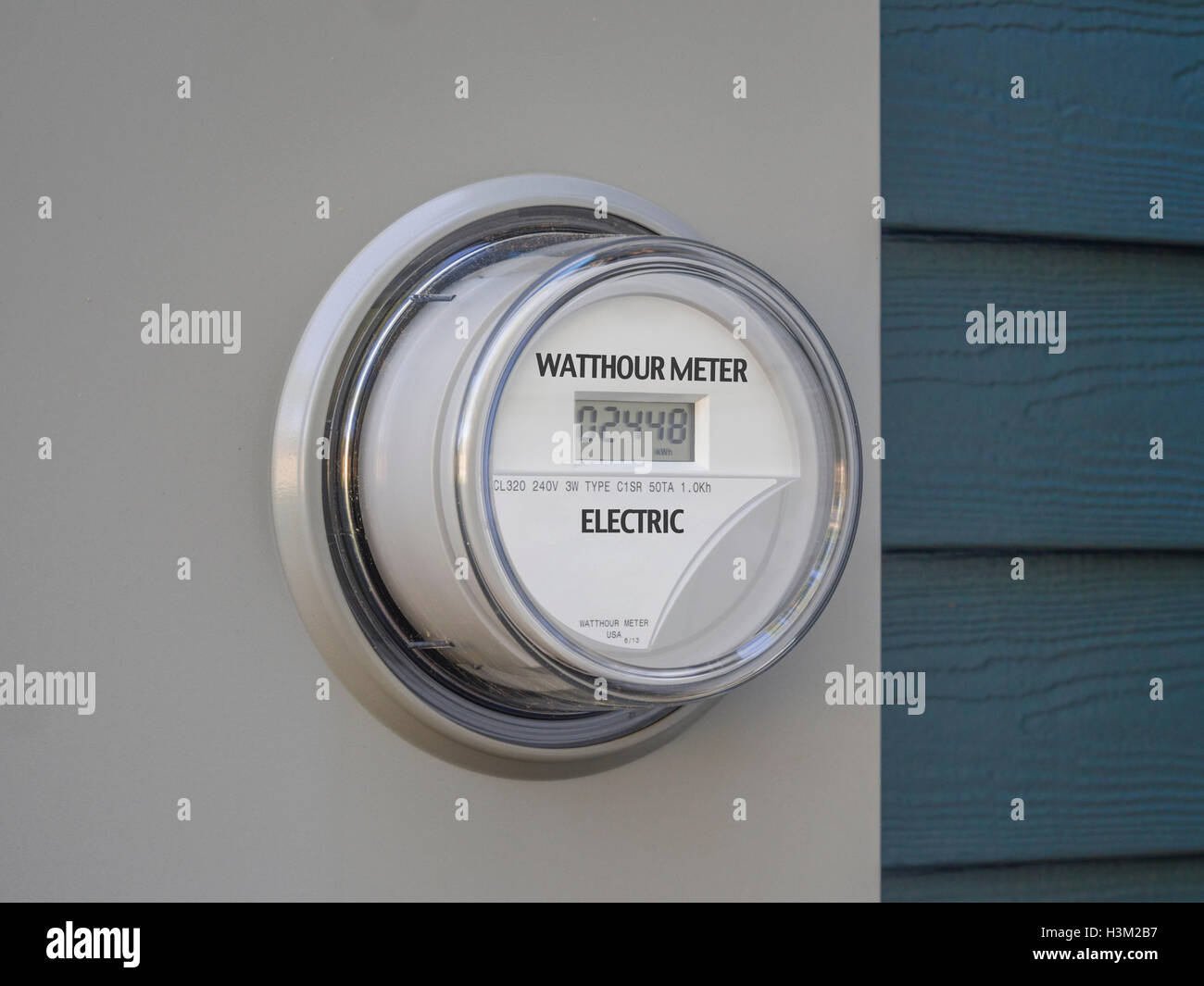 Smart meter readout hi-res stock photography and images - Alamy