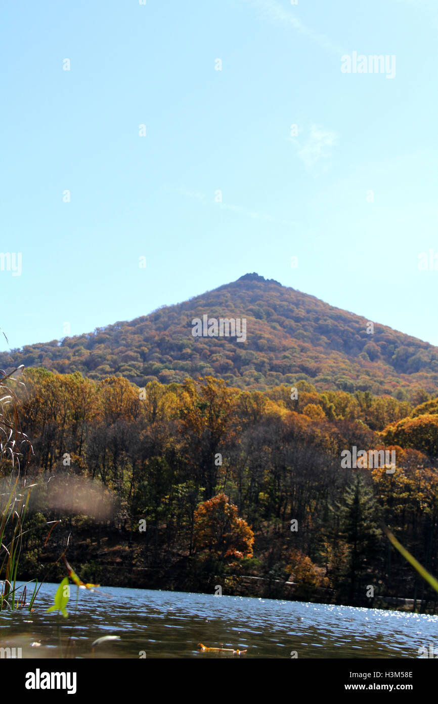 Blue Ridge Parkway, Virginia, USA. View of Abbott Lake and Sharp Top in ...