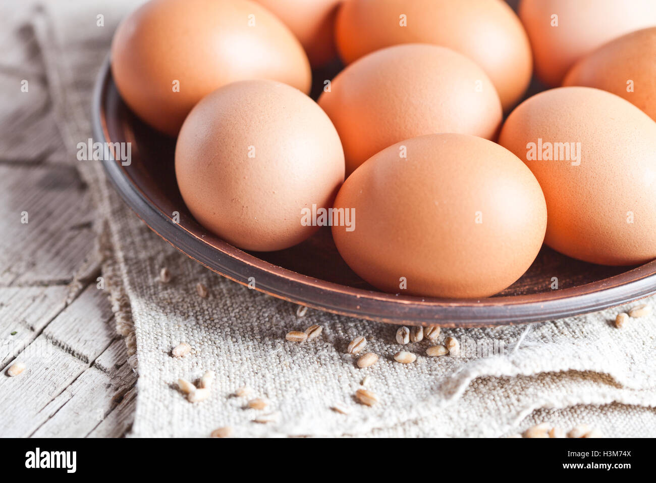 fresh brown eggs Stock Photo - Alamy