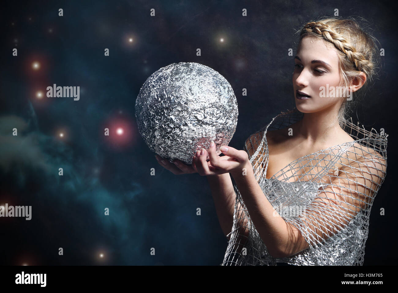 Magic bullet hi-res stock photography and images - Alamy