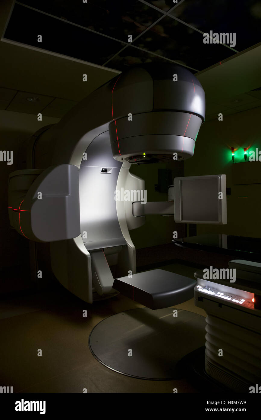 Linear accelerator hi-res stock photography and images - Alamy