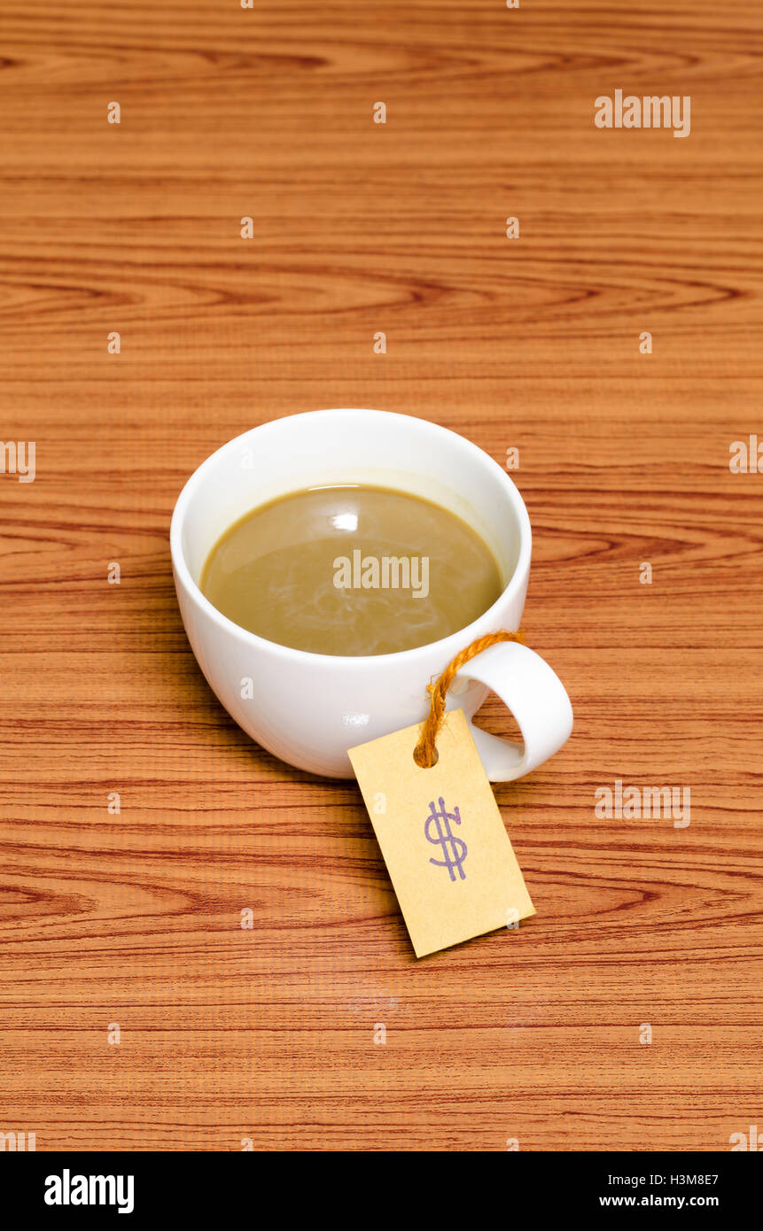 coffee cup with price tag Stock Photo - Alamy
