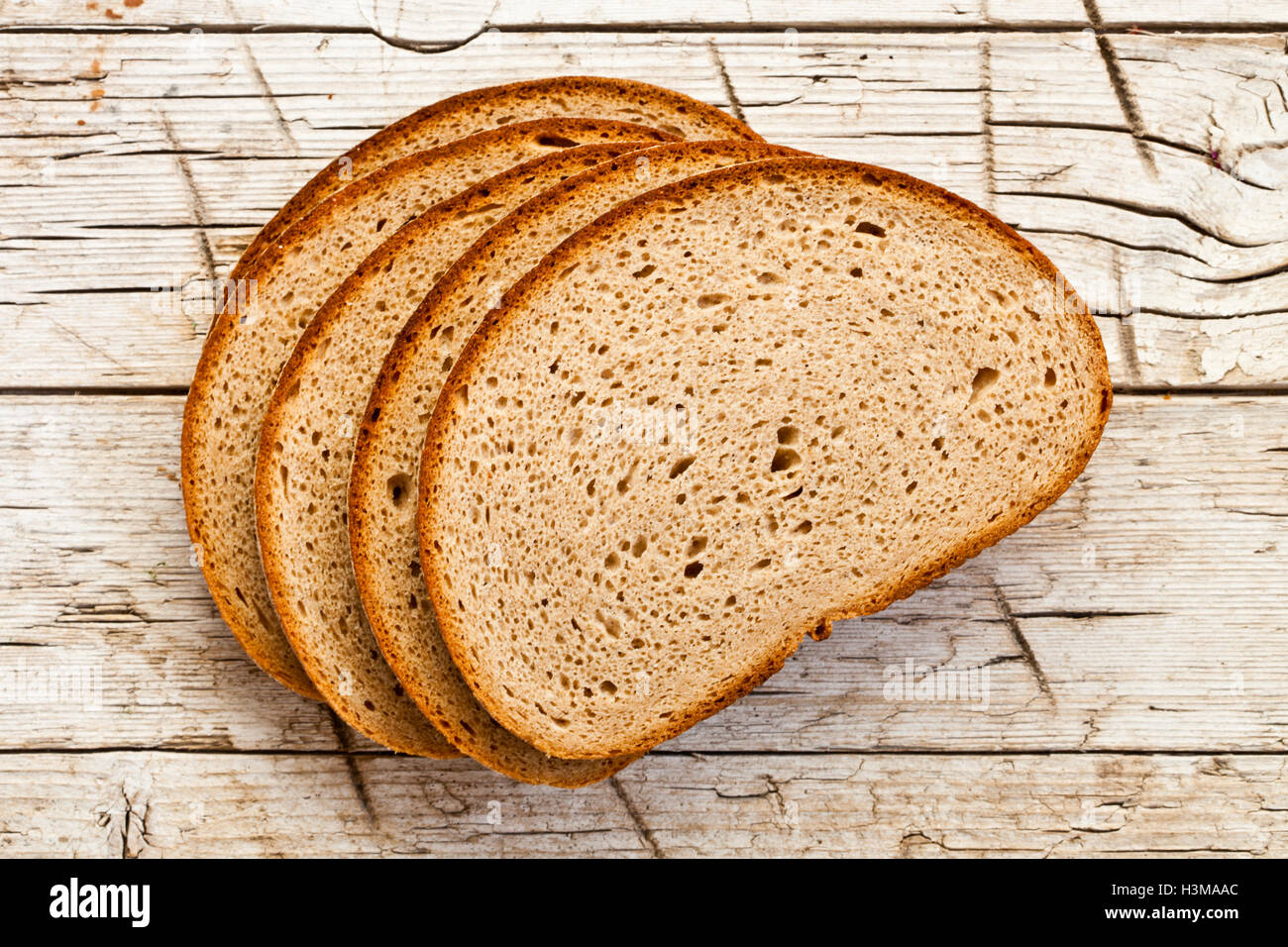 five slices of rye bread Stock Photo - Alamy