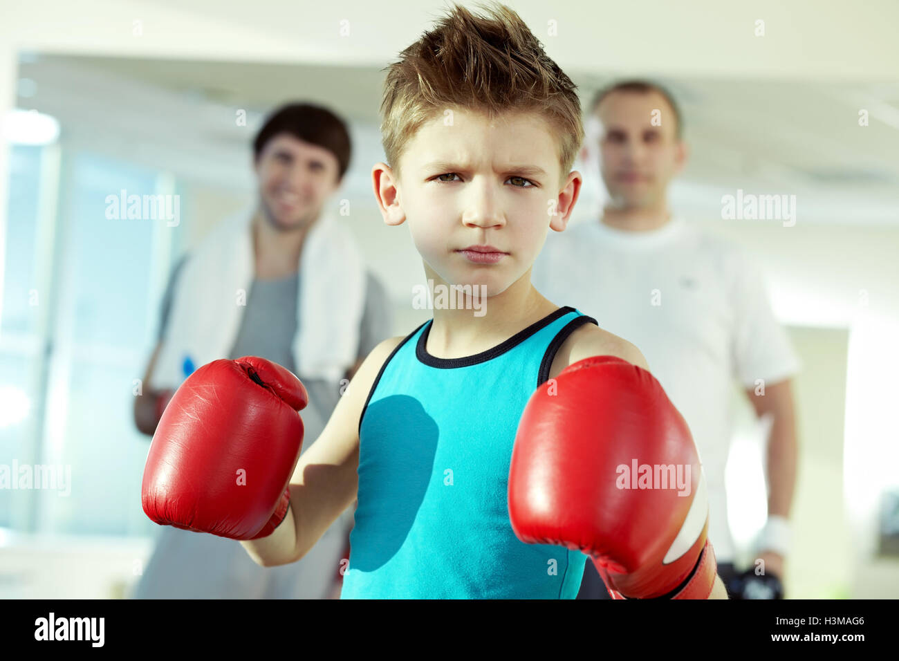 Father son boxing boxing gloves hi-res stock photography and images - Alamy