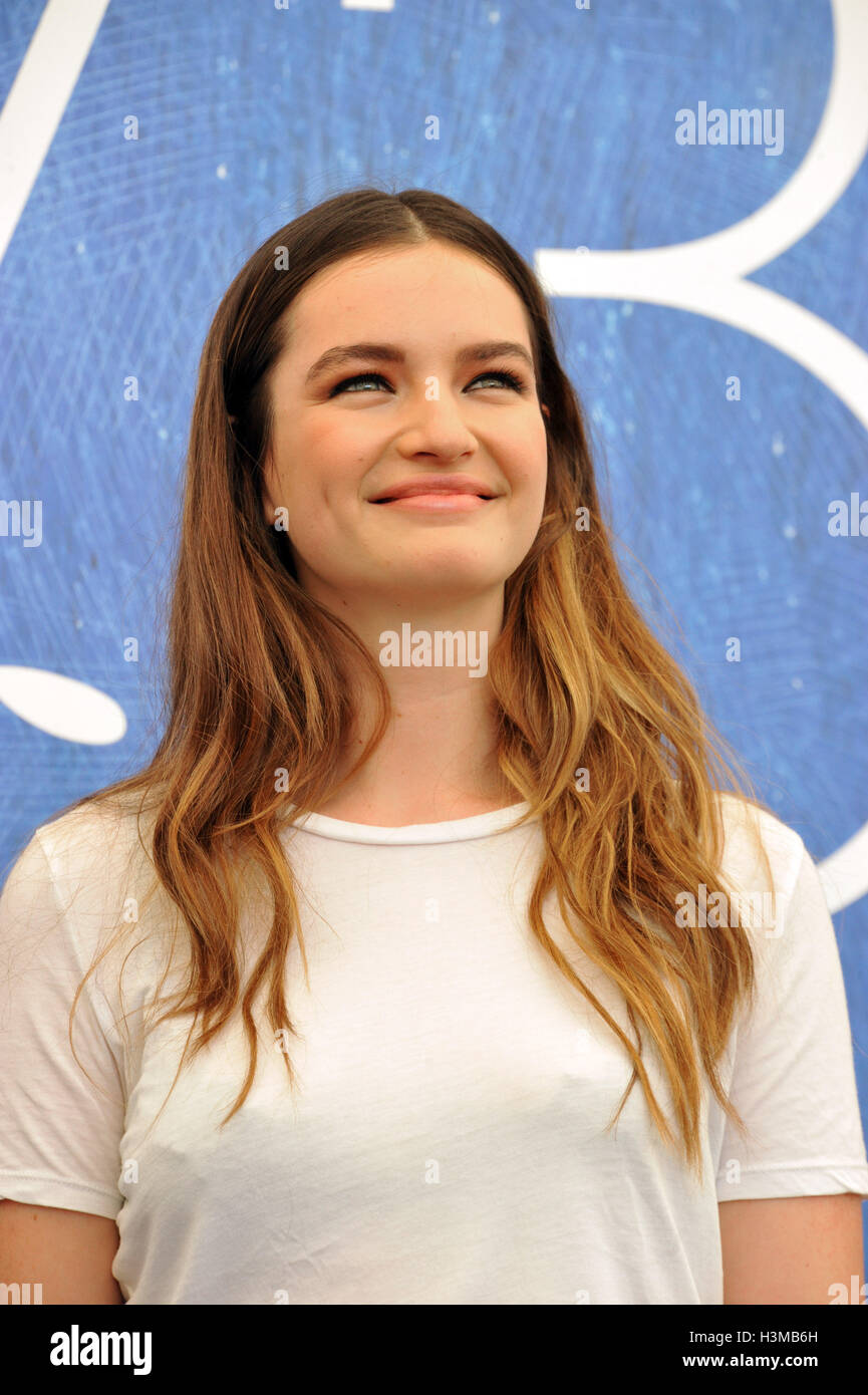 Mitzi ruhlmann hi-res stock photography and images - Alamy