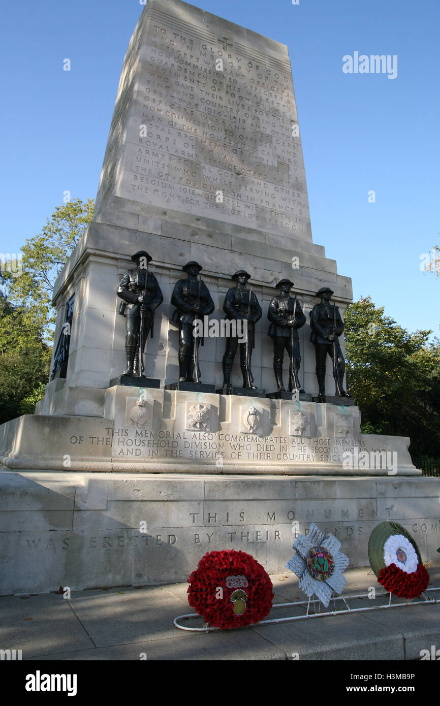 Coldstream guards memorial stone hi-res stock photography and images ...