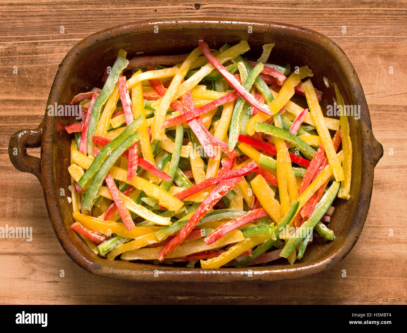 Julienne capsicum peppers hi-res stock photography and images - Alamy