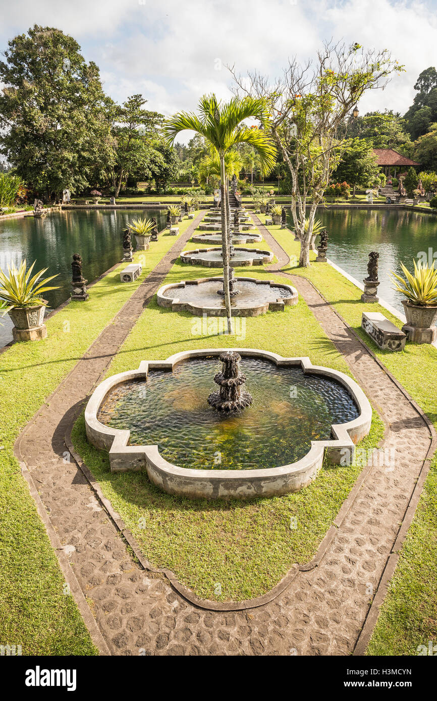 Formal garden and ponds, Amlapura, Bali, Indonesia Stock Photo - Alamy