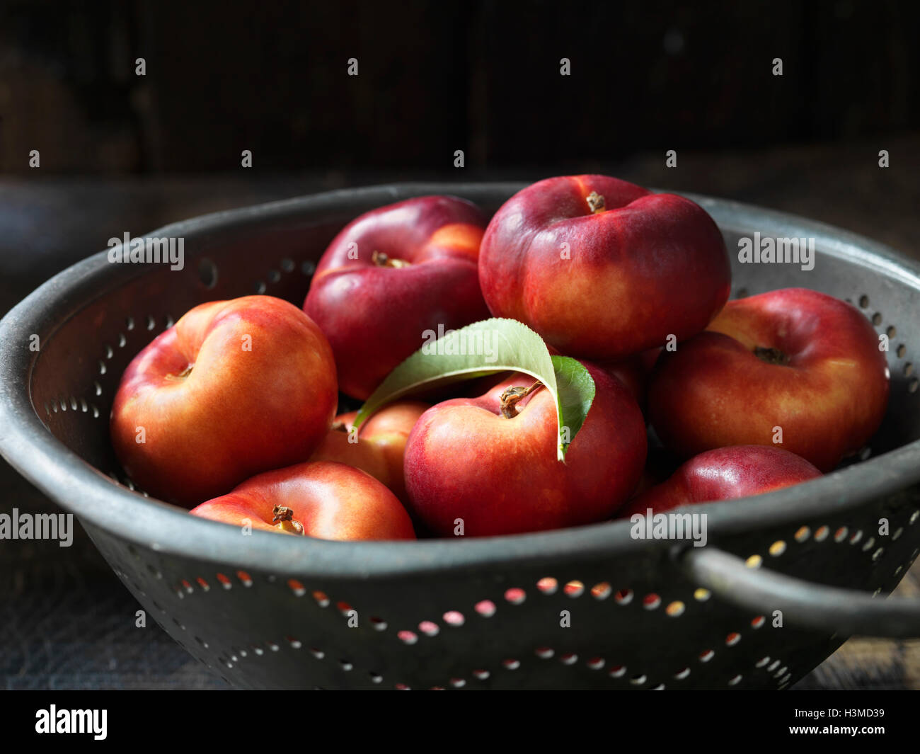 Fresh organic fruit, donut nectarines Stock Photo - Alamy
