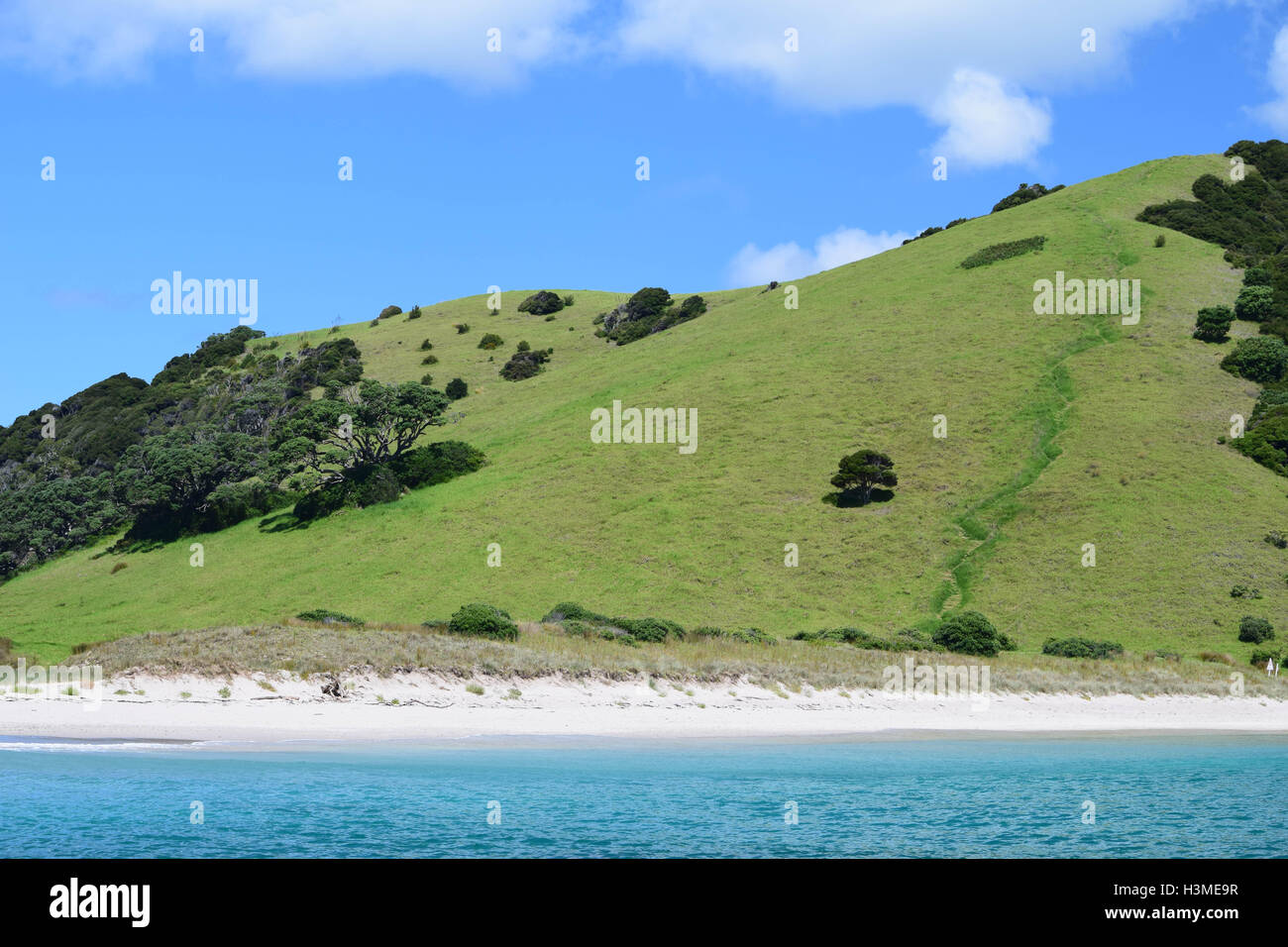Sea pathway hi-res stock photography and images - Alamy