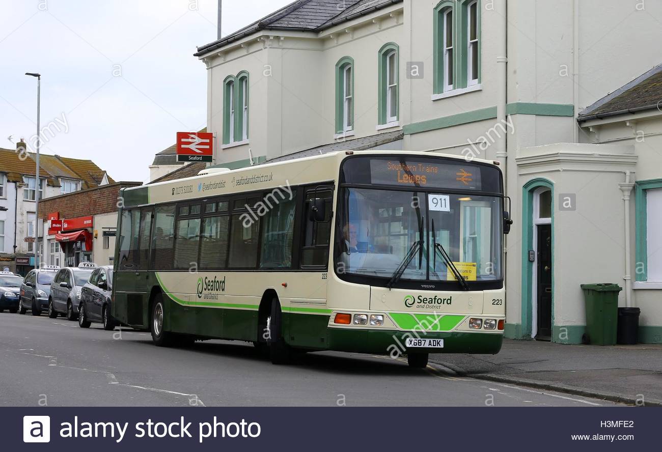 Replacement Bus High Resolution Stock Photography and Images - Alamy
