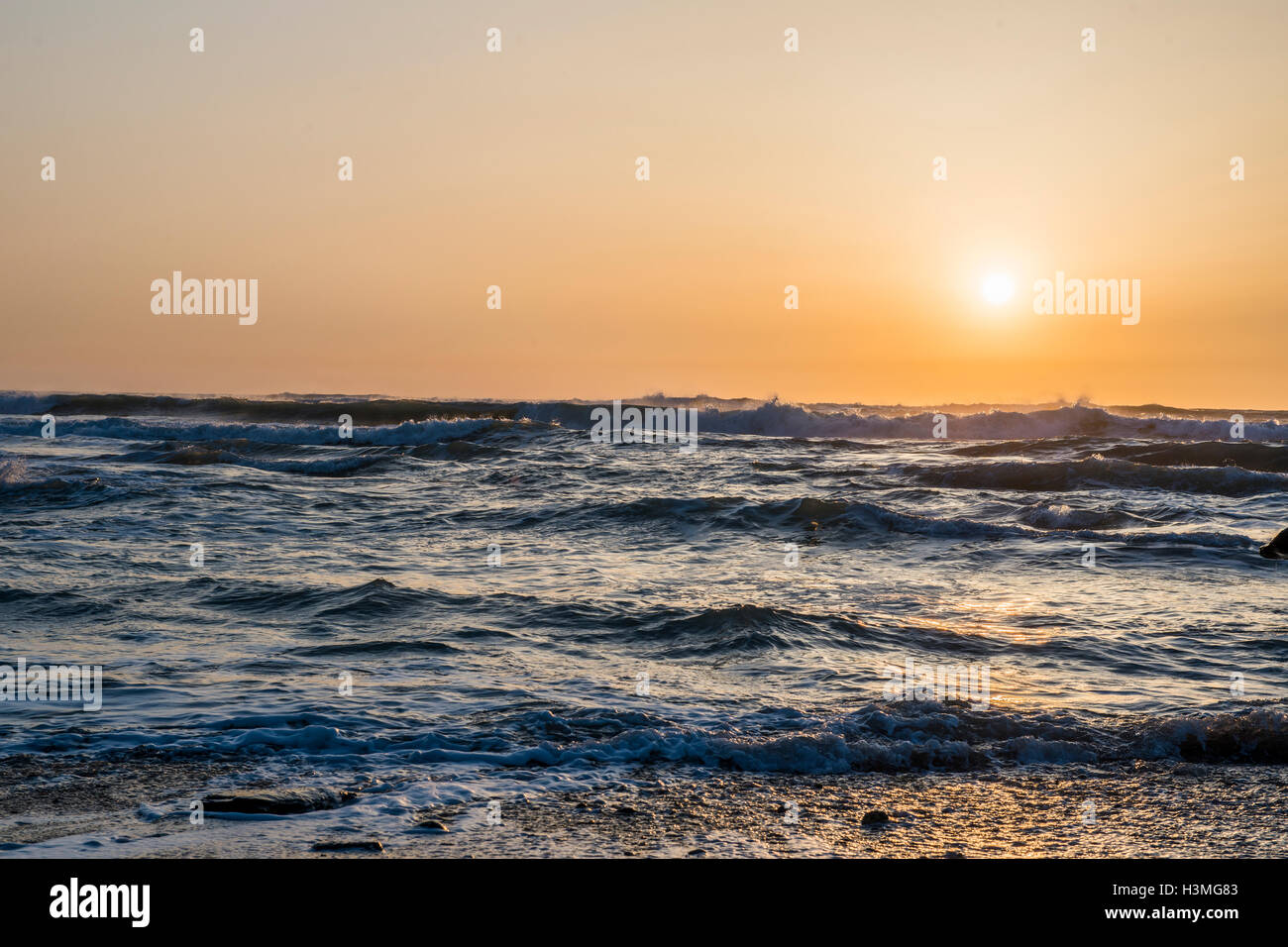 Explore coastal twilight sun sets hi-res stock photography and images ...