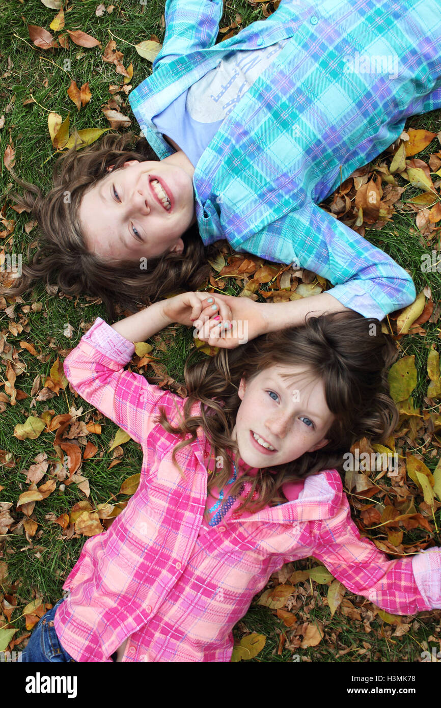 Girls with bright colors hi-res stock photography and images - Alamy