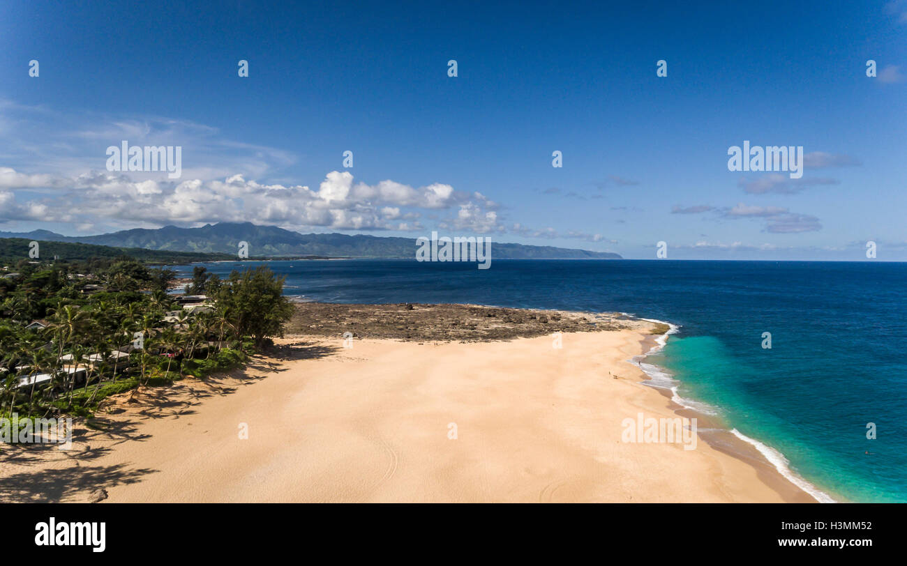 Aerial view of north shore of Oahu Ocean and Beaches Stock Photo - Alamy