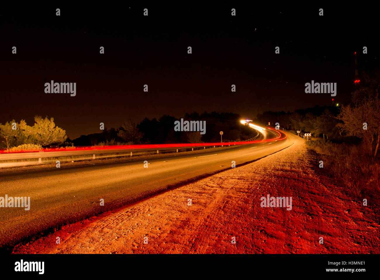 Long winding country lane hi-res stock photography and images - Alamy