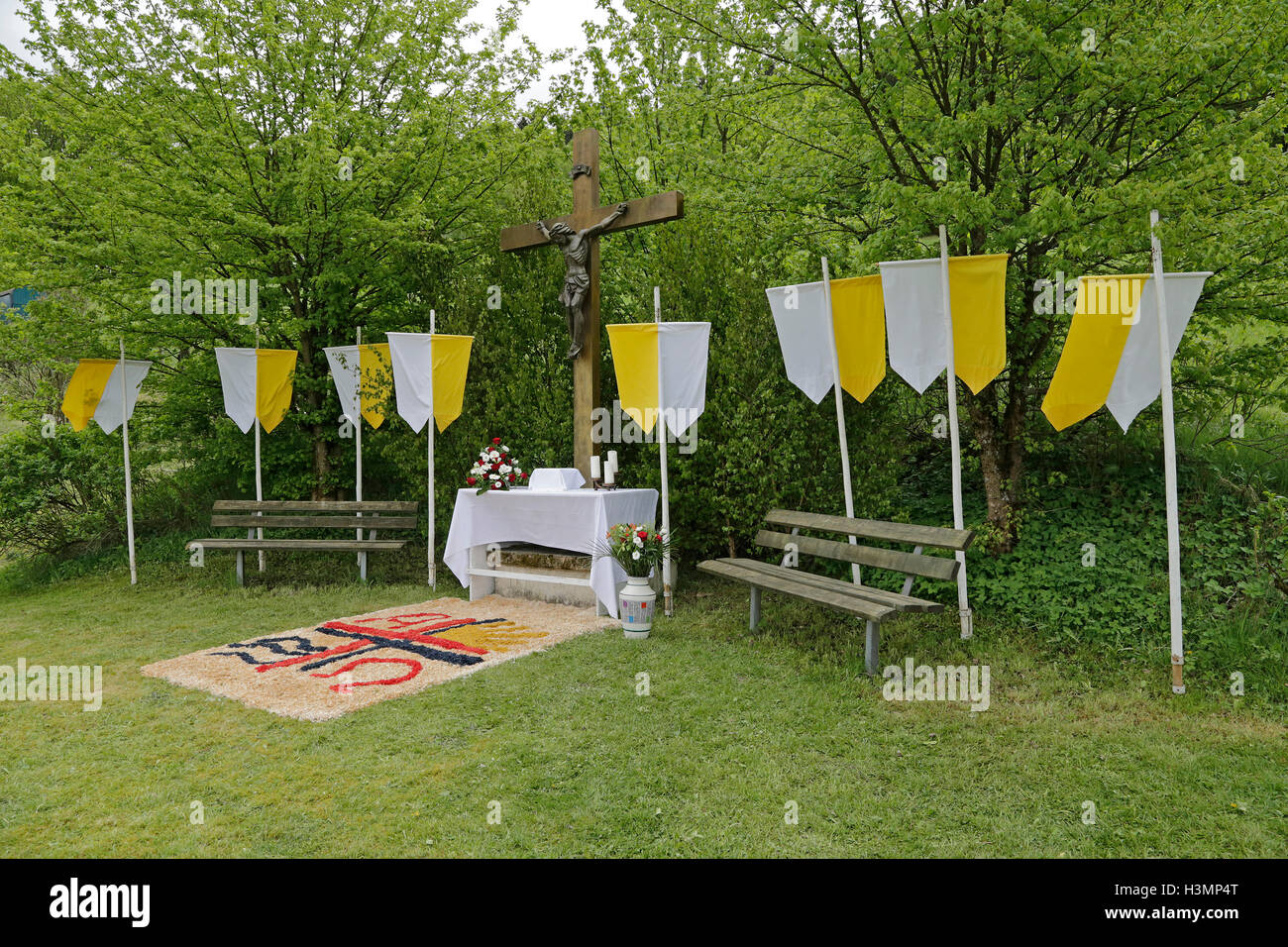 Holidays vacation travel tourism europe pfingsten pfingstprozession ...