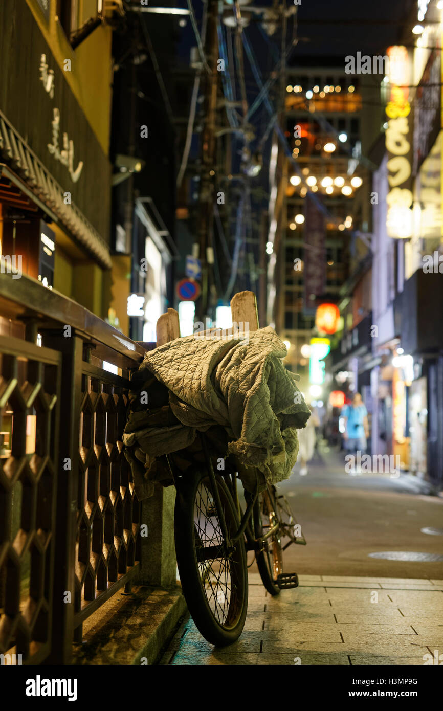 Bicycle kyoto hi-res stock photography and images - Alamy