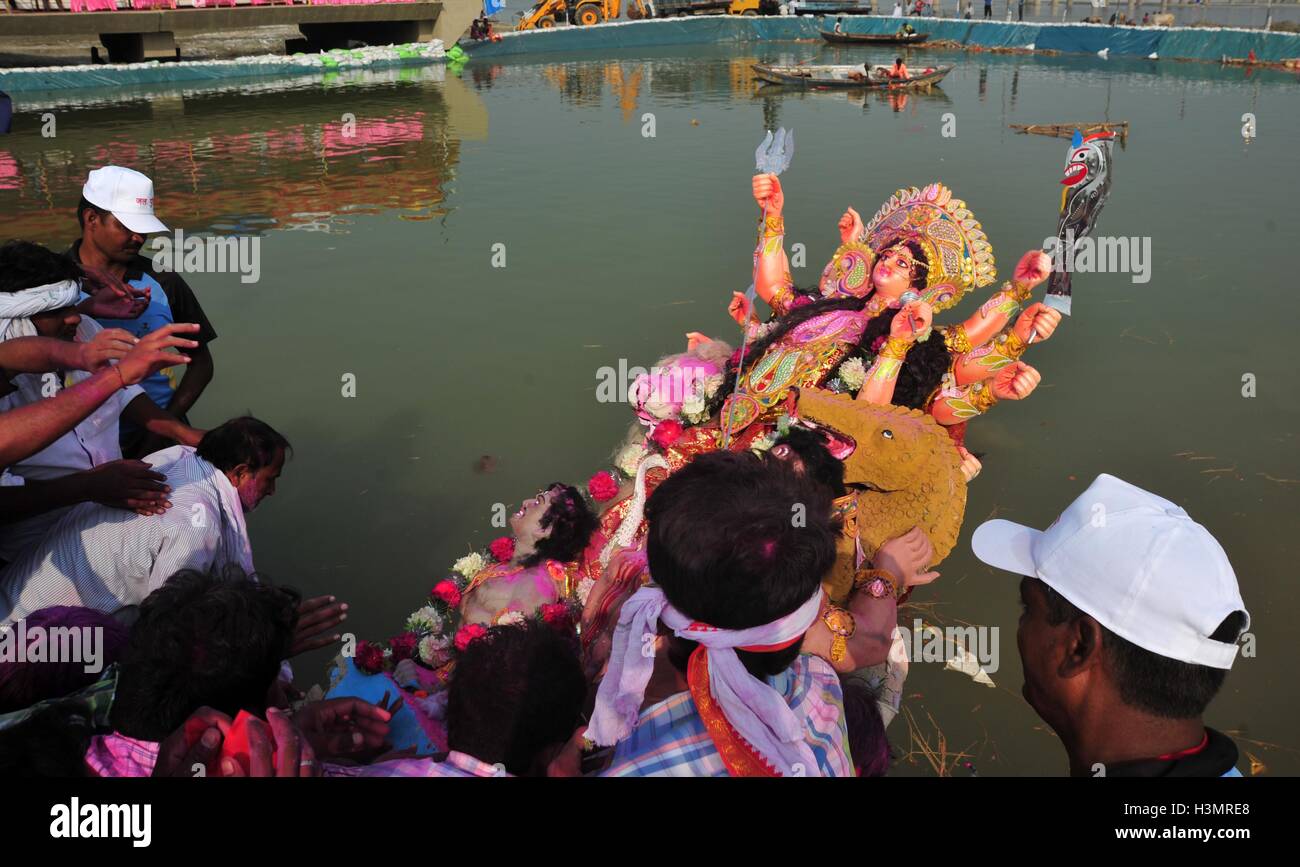 Goddess yamuna hi-res stock photography and images - Alamy