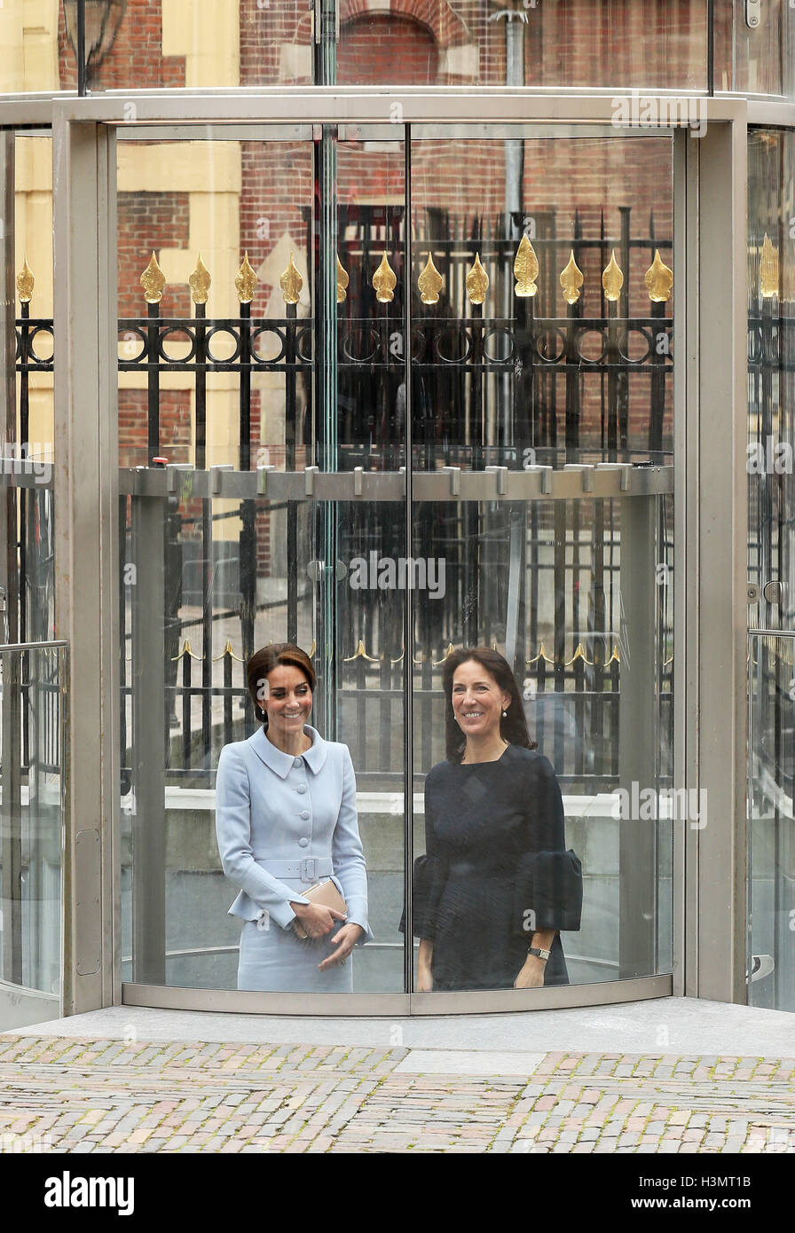 The Duchess of Cambridge with Mauritshuis director Emilie Gordenker at ...