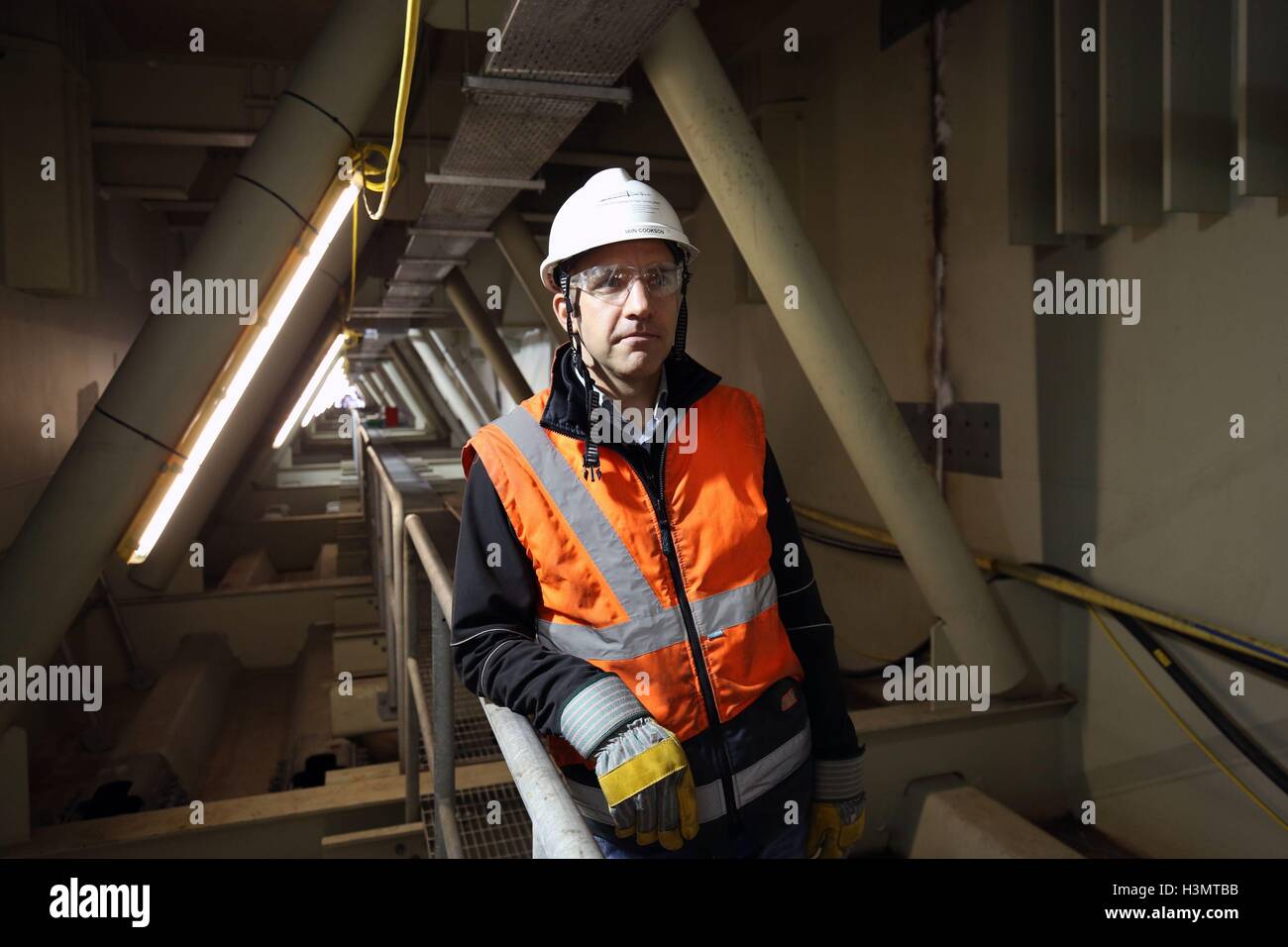 Inspection section hi-res stock photography and images - Alamy