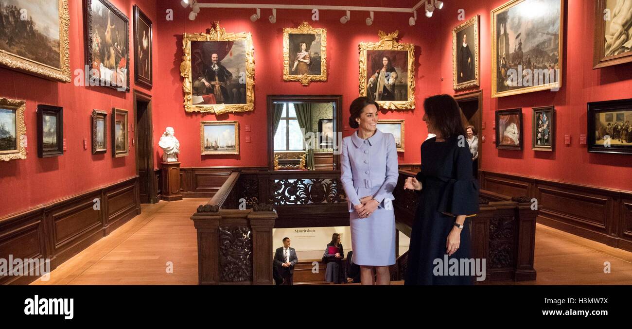 The Duchess of Cambridge with Mauritshuis director Emilie Gordenker at ...