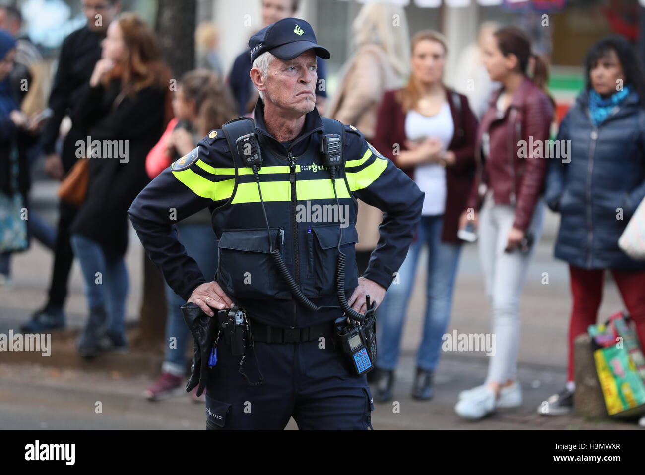 A general view of a Dutch policeman in Rotterdam Stock Photo - Alamy