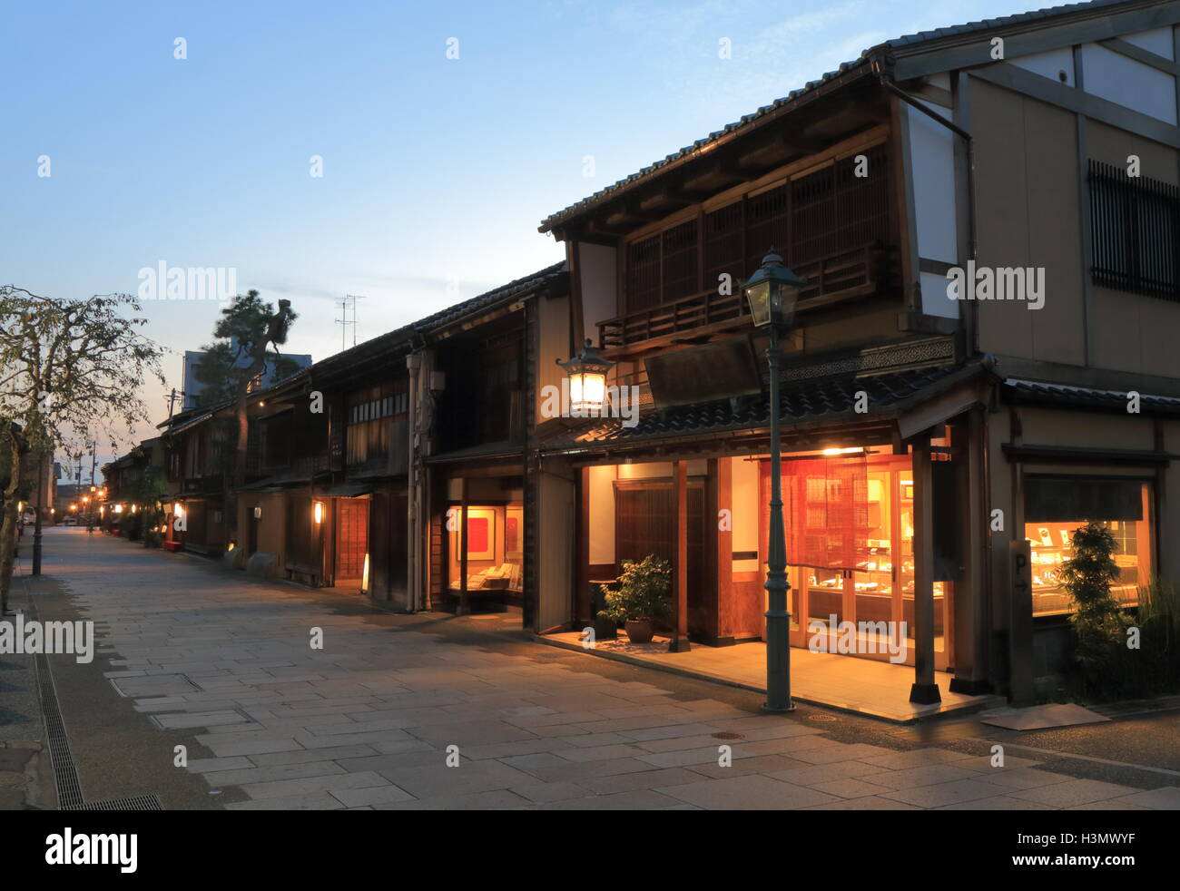 Japan japanese old cobblestone hi-res stock photography and images - Alamy