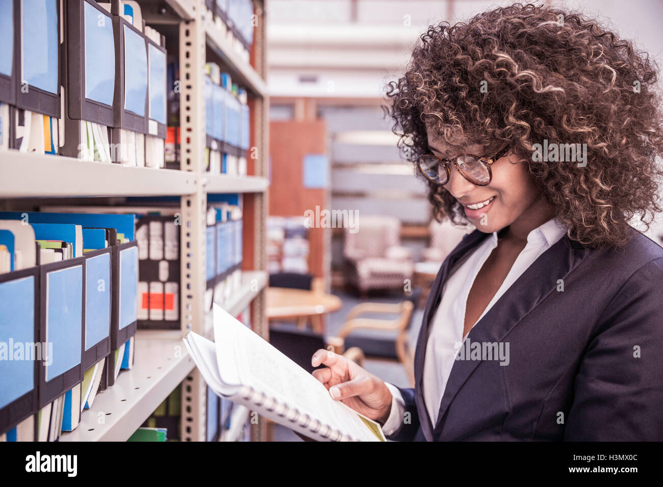 File suit hi-res stock photography and images - Alamy