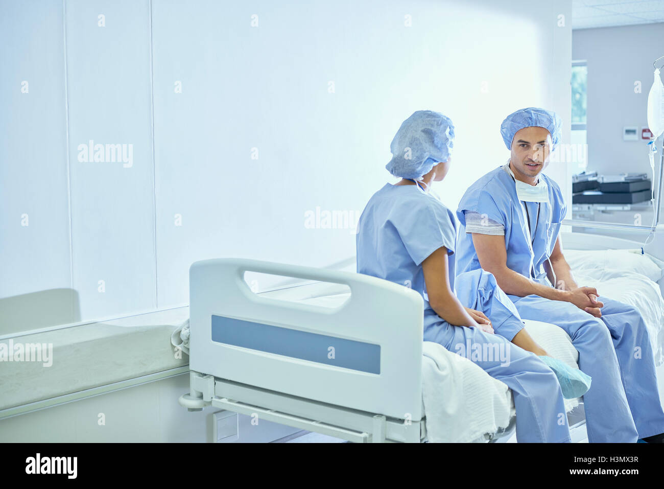 Hospital ward hi-res stock photography and images - Alamy