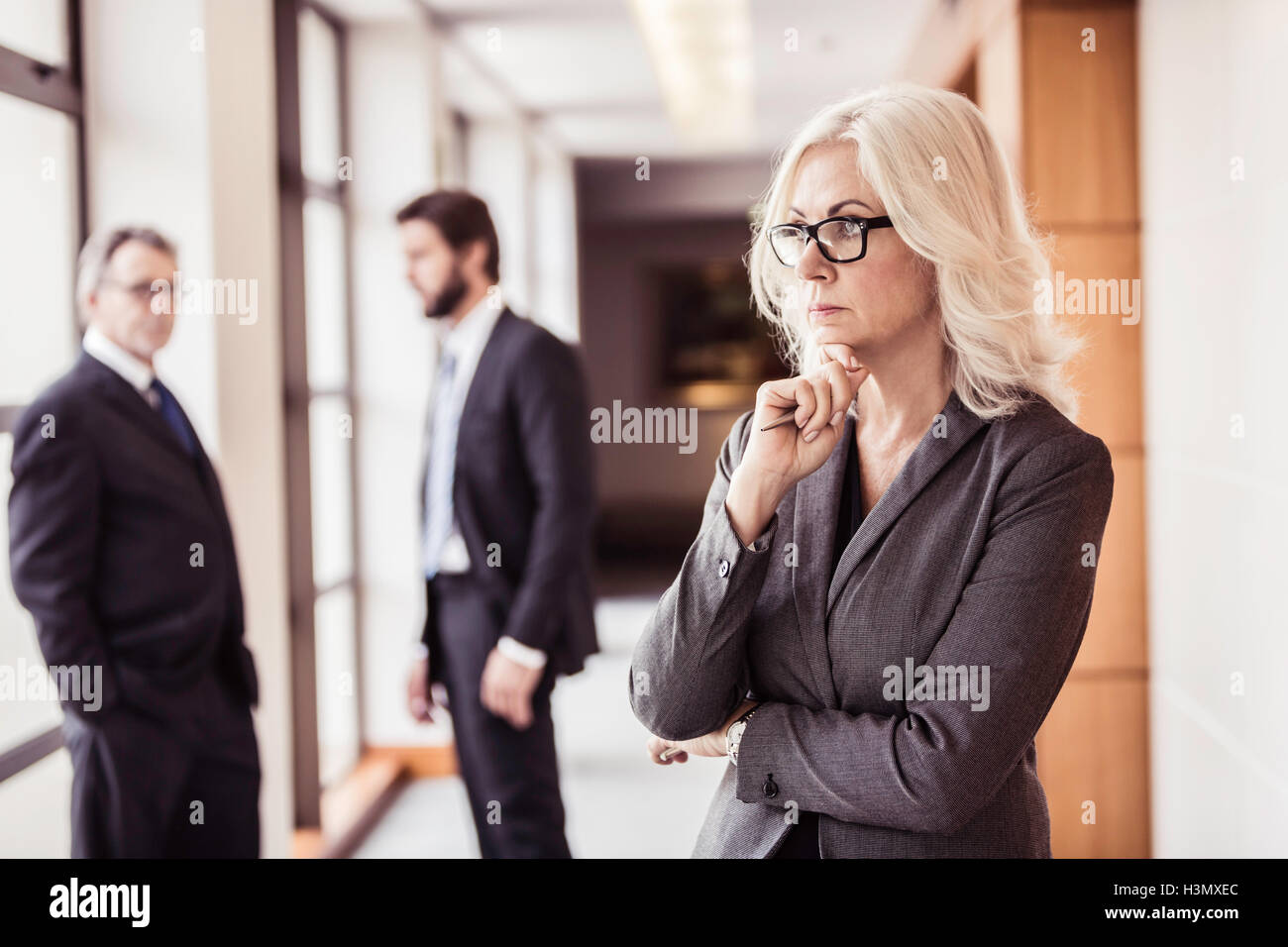Hand in cheek hi-res stock photography and images - Alamy