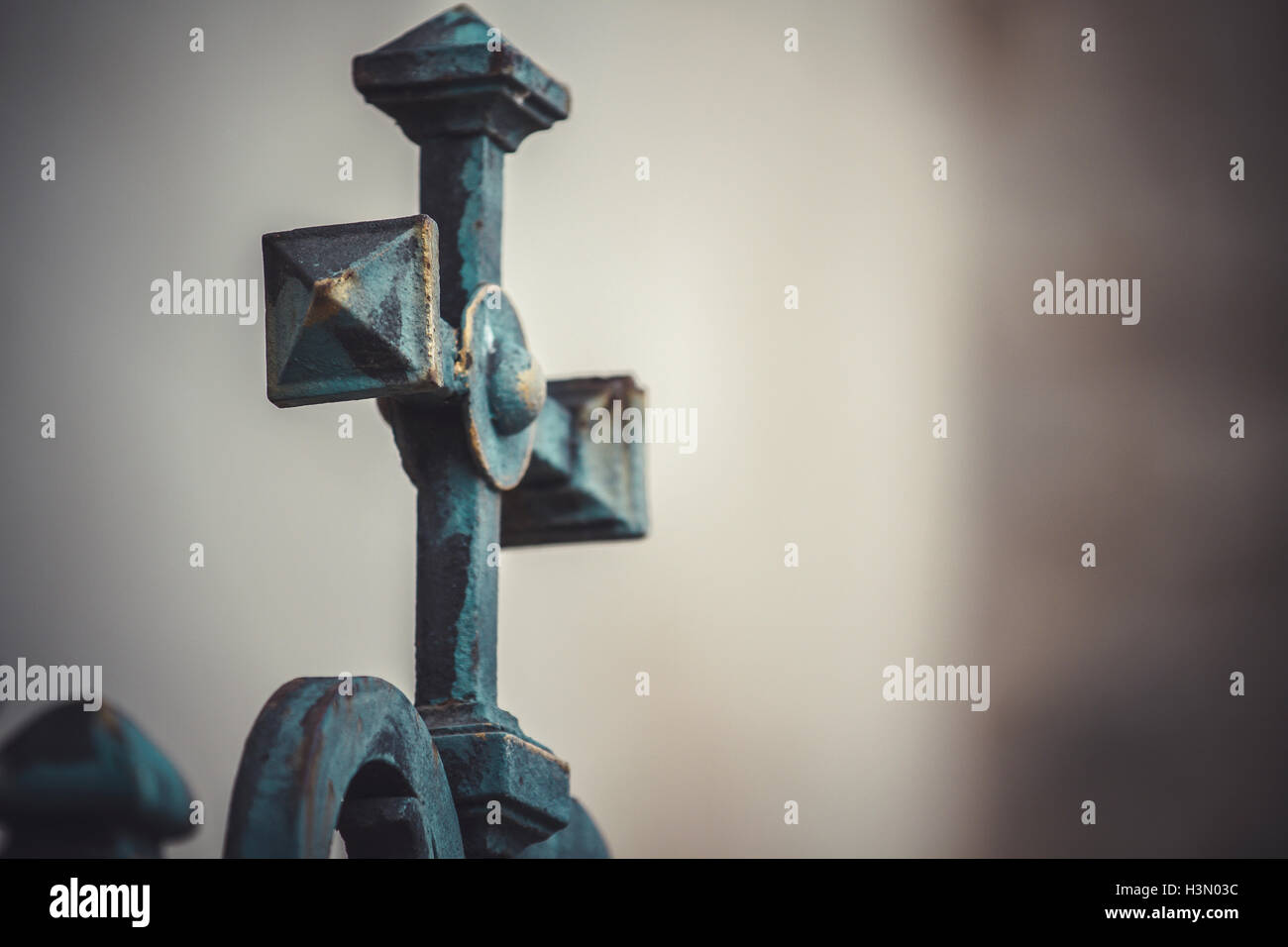 iron cross, fence with decorative metal flourishes Stock Photo - Alamy