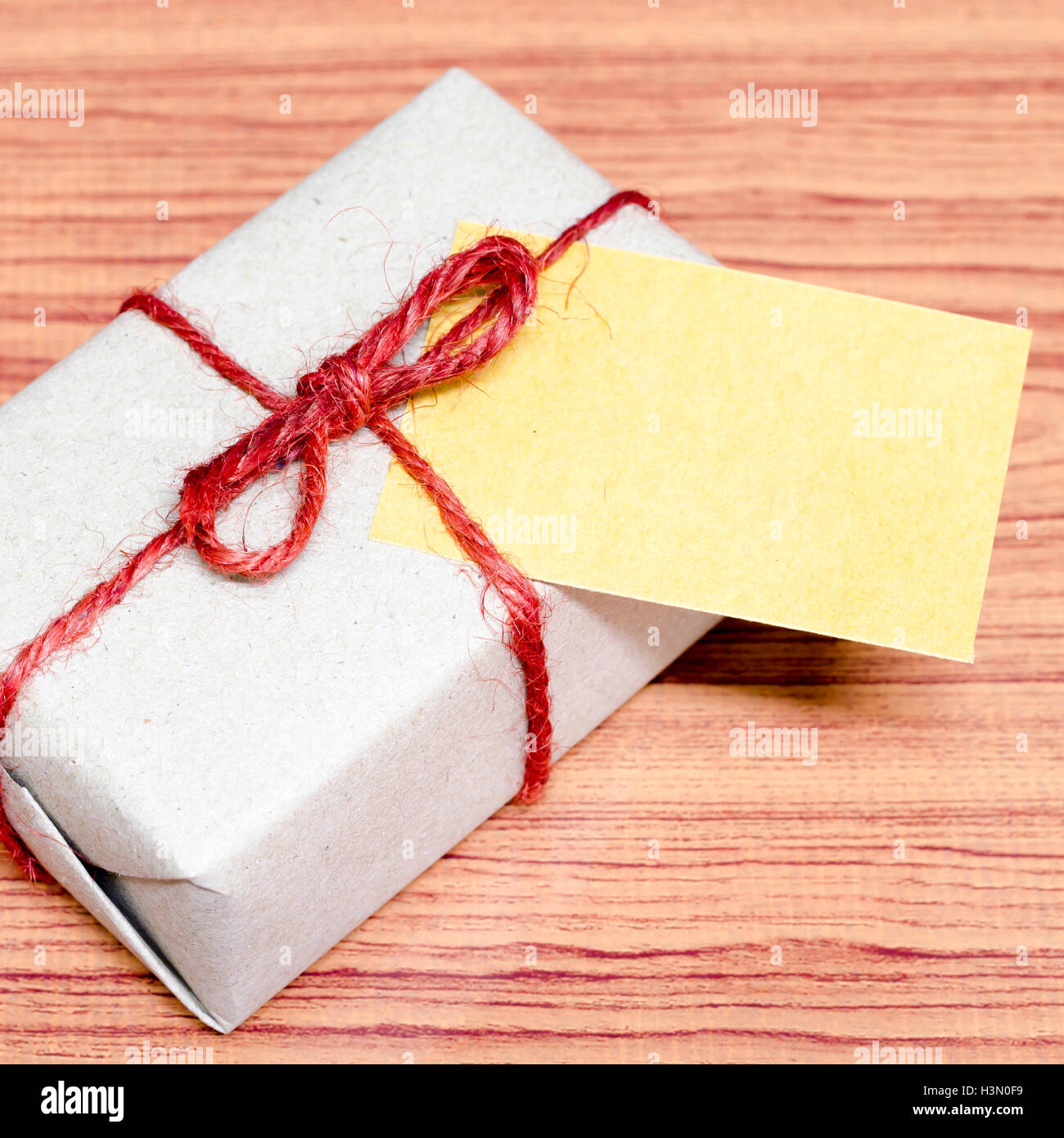 brown gift box and card Stock Photo - Alamy