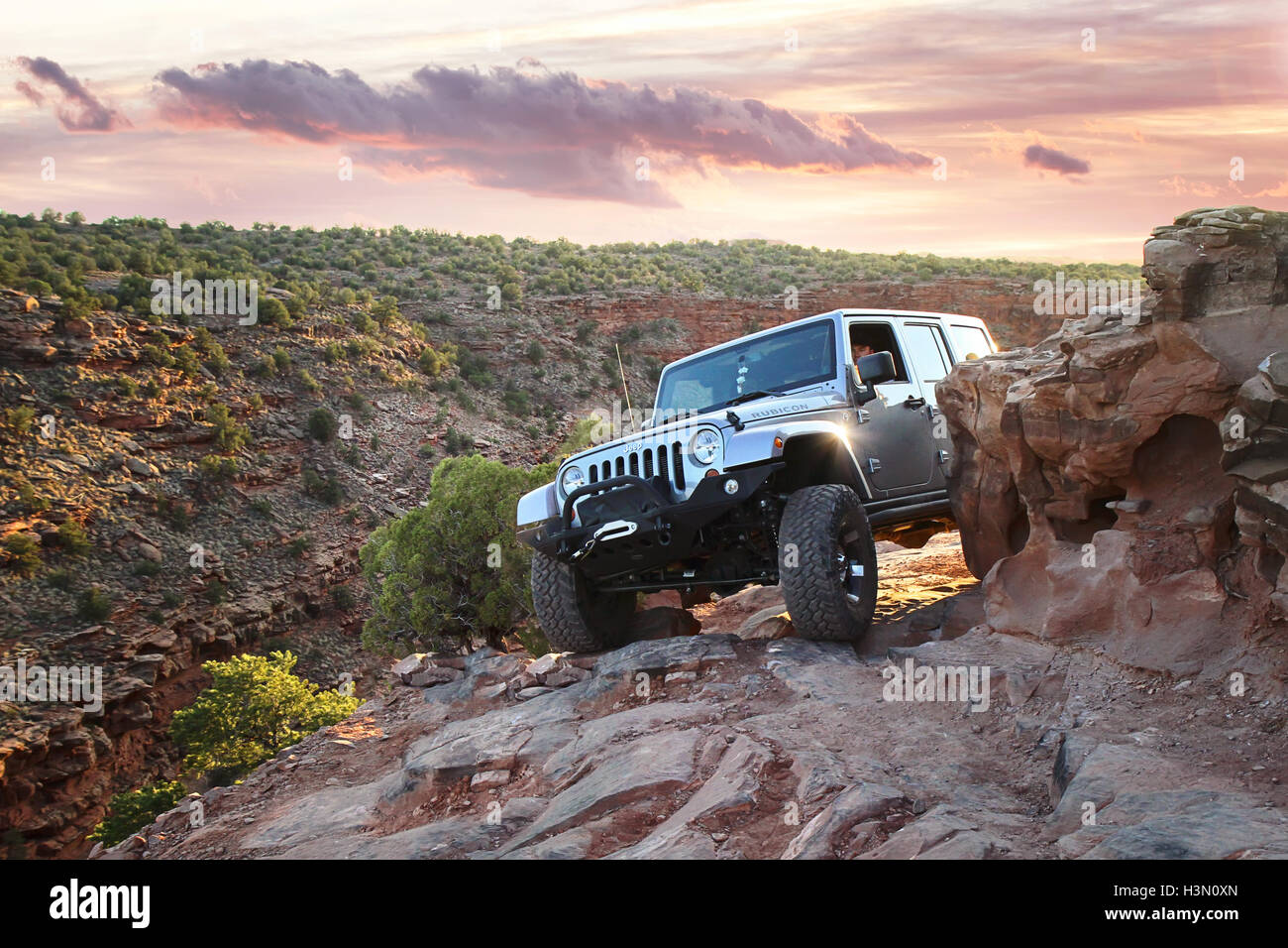 Four wheeling in moab hi-res stock photography and images - Alamy