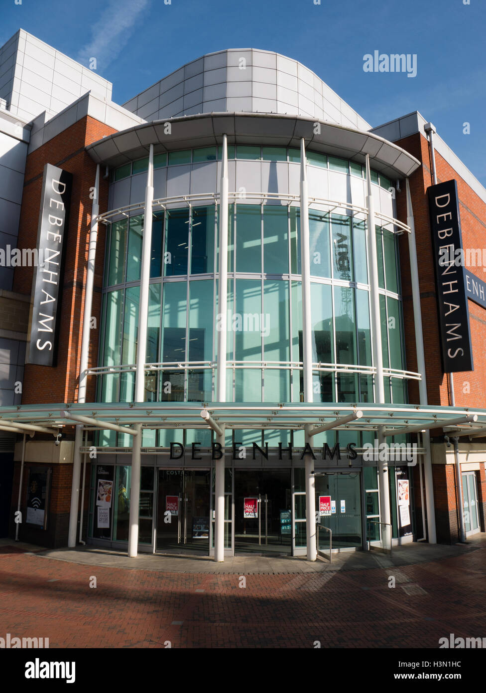 Oracle shopping mall hi-res stock photography and images - Alamy