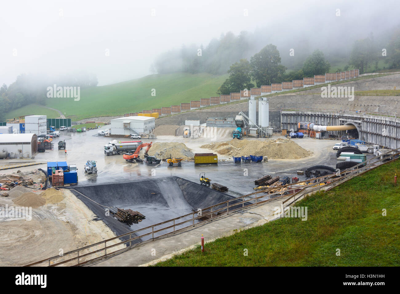 Schottwien: construction of Semmering Base Tunnel: Göstritz shafts and ...