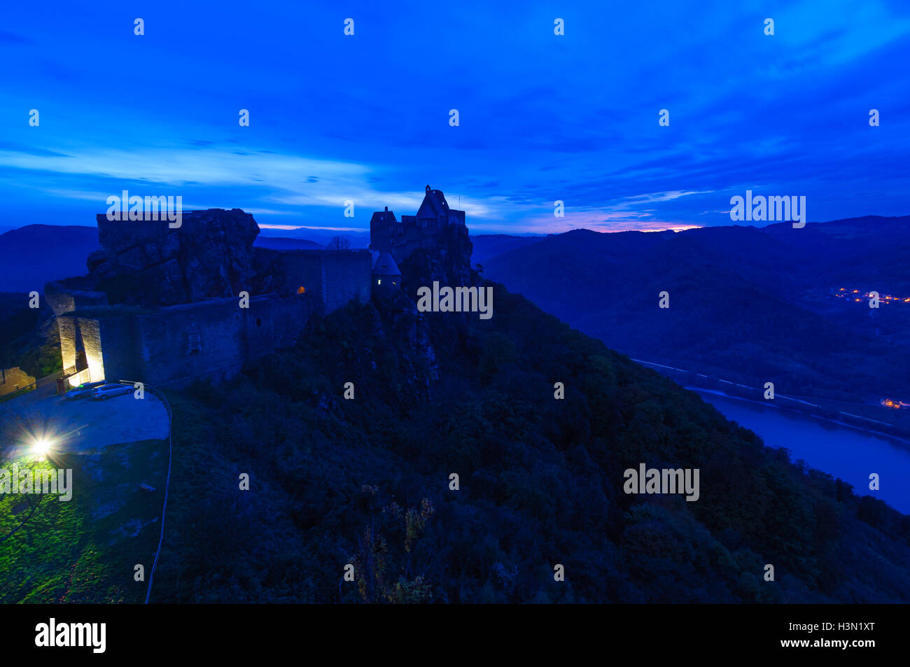 Schönbühel-Aggsbach: Aggstein castle ruins above the Danube, Wachau ...