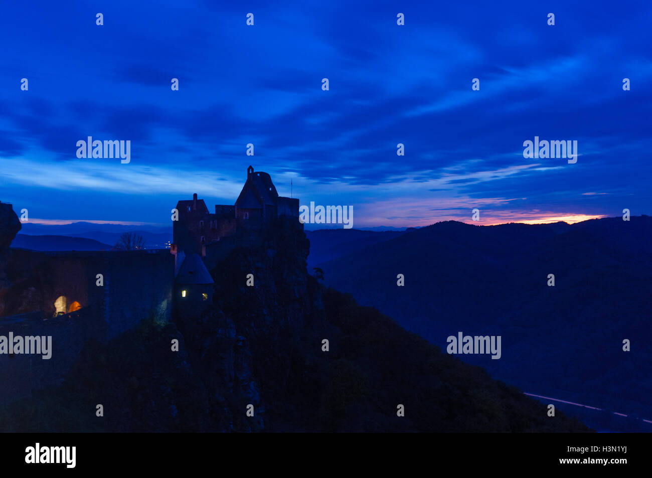 Schönbühel-Aggsbach: Aggstein castle ruins above the Danube, Wachau ...
