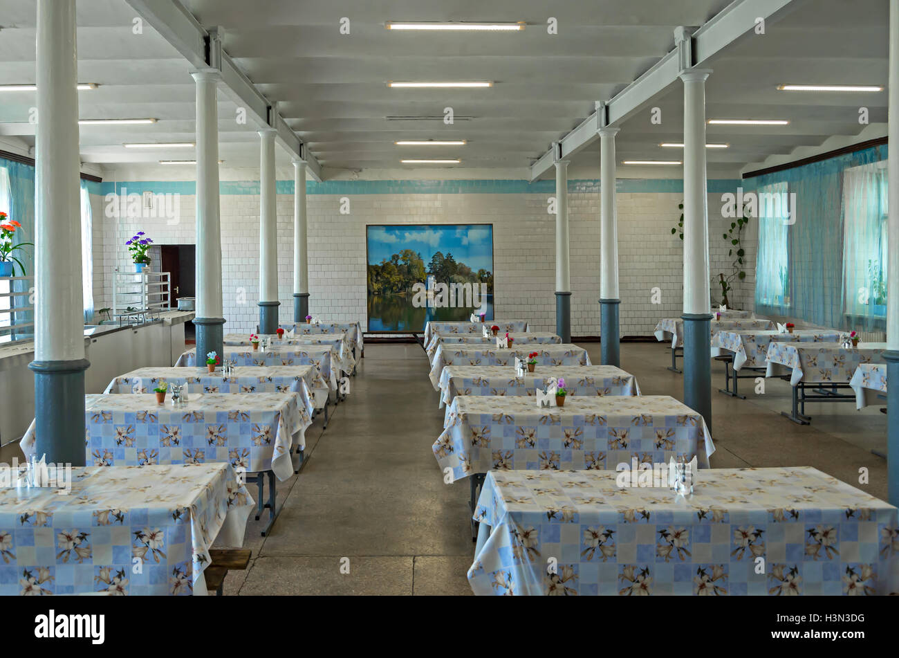 Image of soldier's canteen room for eating in the Ukrainian army Stock ...
