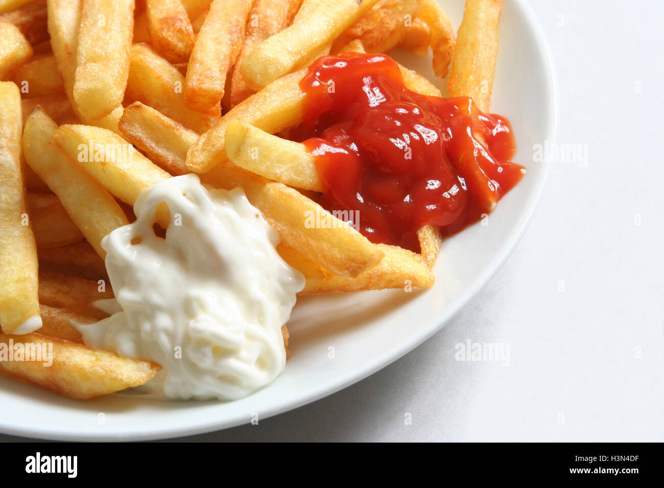 Crispy fried patatas bravas hi-res stock photography and images - Alamy