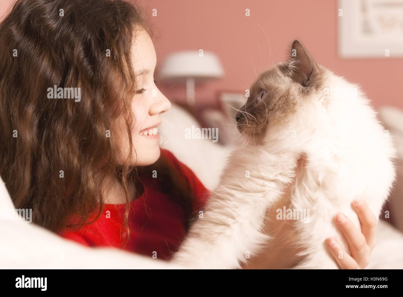 Cat and girl hi-res stock photography and images - Alamy