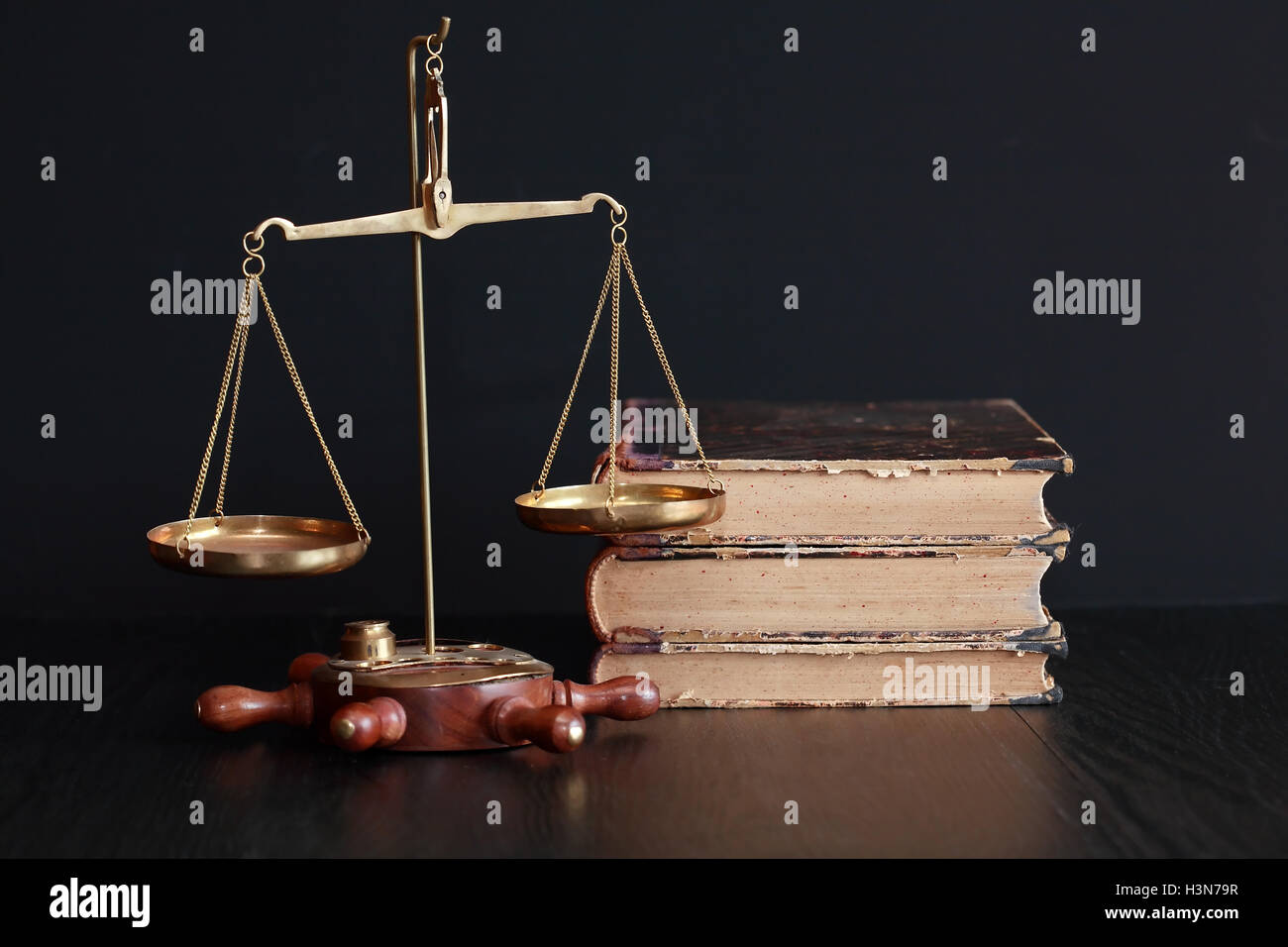 Weight Scale And Books Stock Photo - Alamy