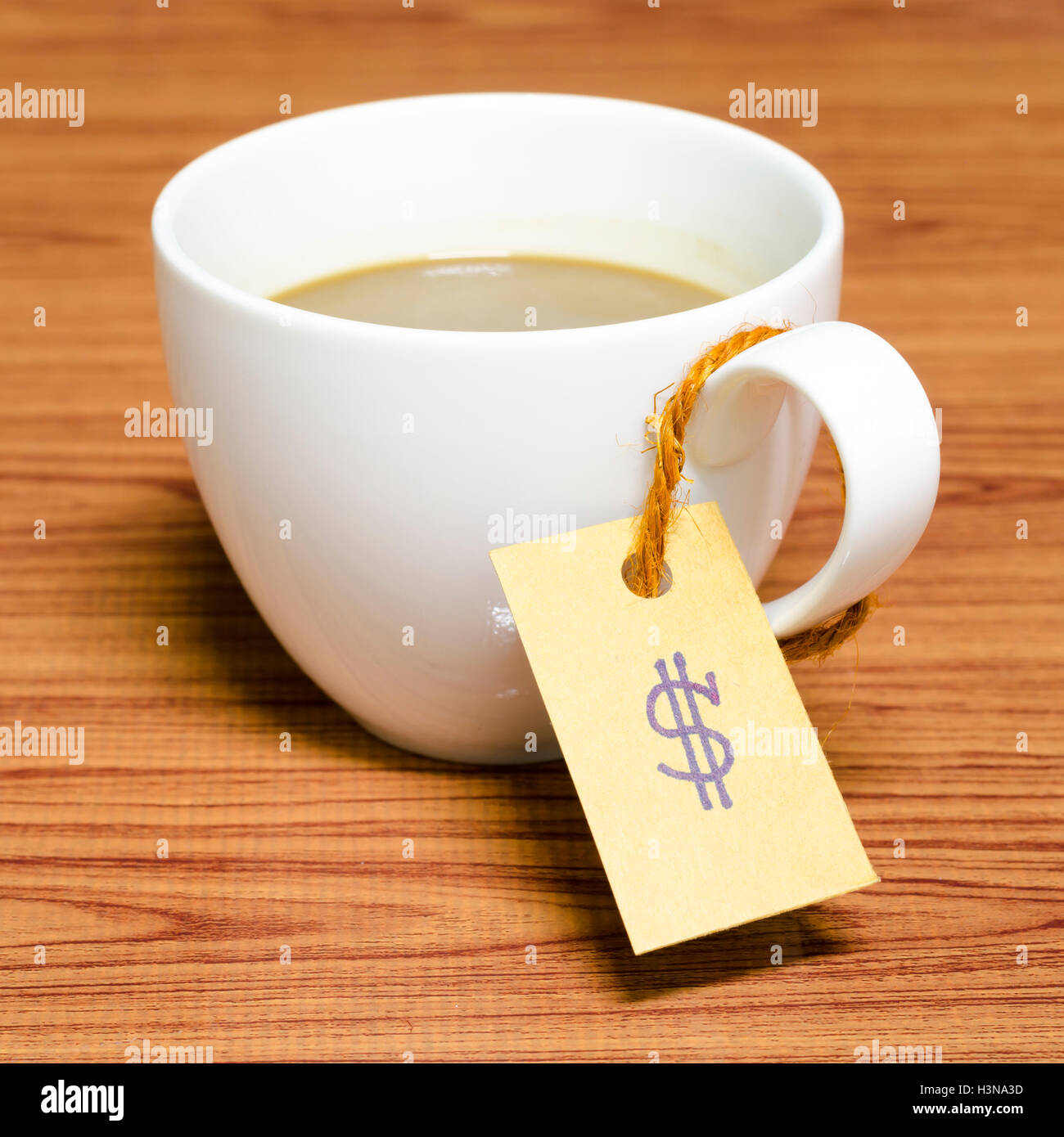 coffee cup with price tag Stock Photo - Alamy