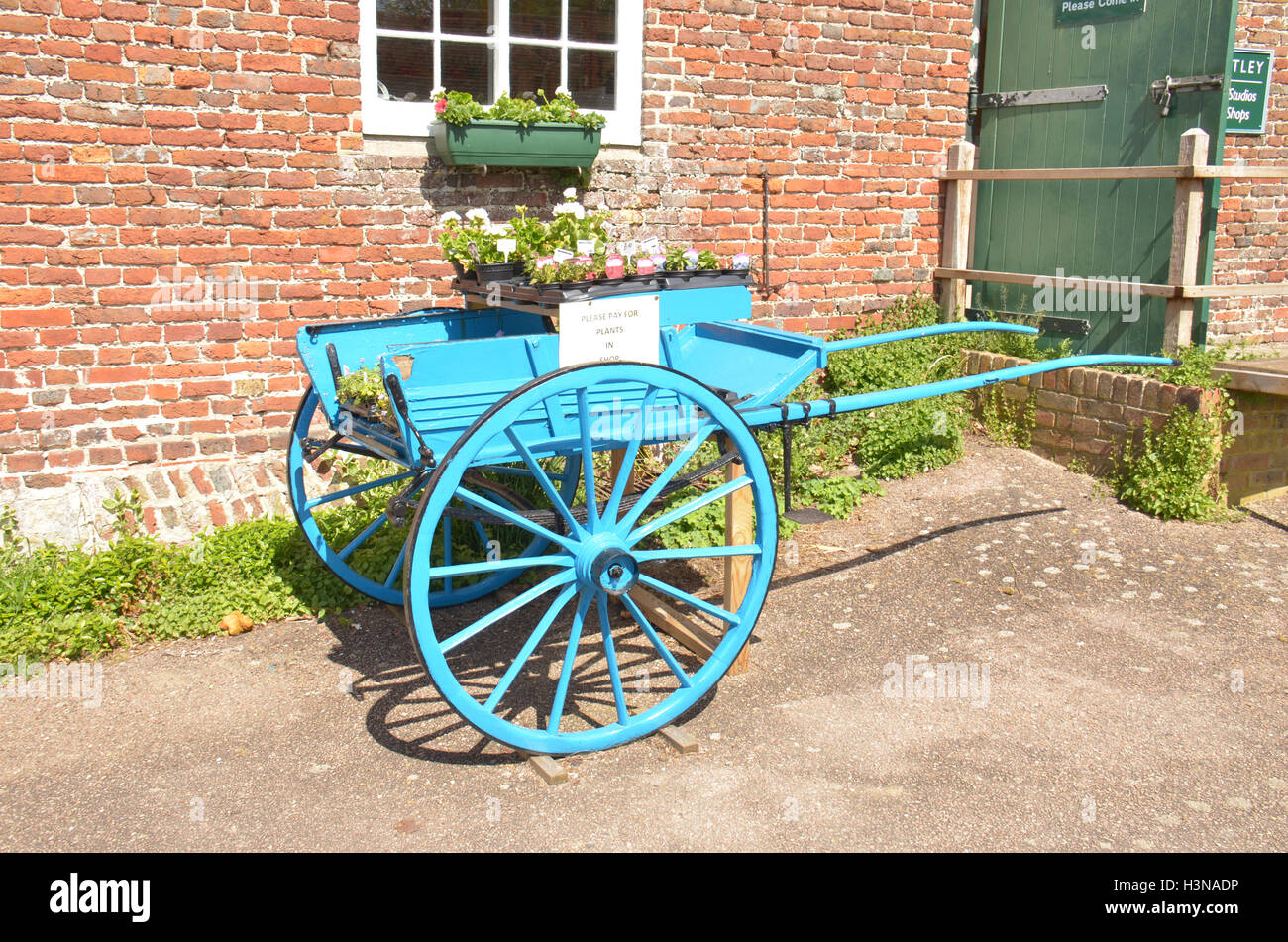 Cart and conveyance hi-res stock photography and images - Alamy